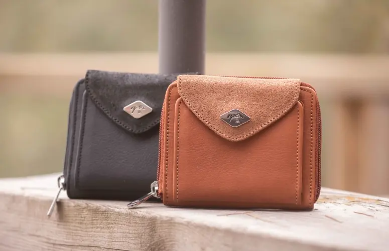 Pénélope Cartoon Card Holder Wallet - RIDE OR DIE EQUESTRIAN SHOP